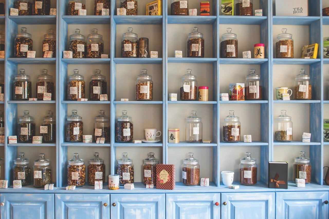 How To Grow Your Own Herbal Apothecary Garden Indoors